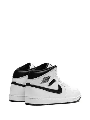 Nike Air Jordan 1 Mid Sneakers - White