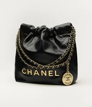 Chanel 22 Mini Handbag - Black