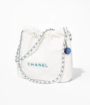 Chanel 22 Small Handbag - White