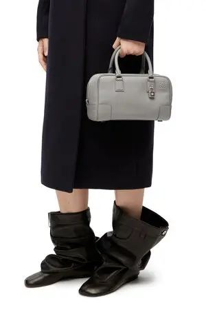 Loewe Amazona 23 Bag In Soft Grained Calfskin