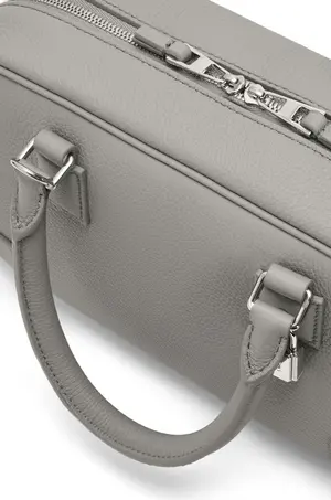 Loewe Amazona 23 Bag In Soft Grained Calfskin