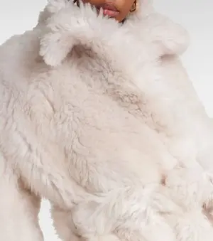 THE MANNEI Rioni Oversized Shearling Jacket