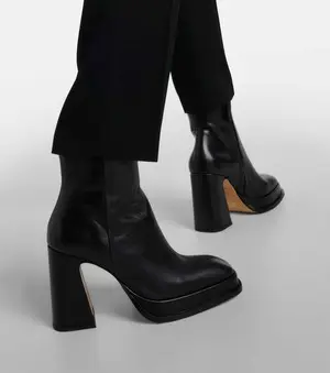 SOULIERS MARTINEZ Nova Chueca Leather Ankle Boots