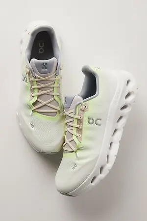 On Cloudtilt Sneakers Lime/ivory