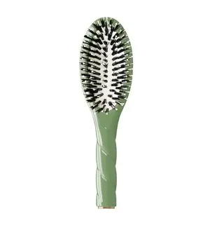 LA BONNE BROSSE N.03 The Essential Soft Petite Brush - Green
