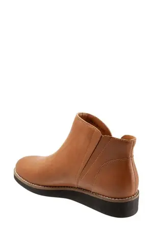Softwalk Wesley Bootie - Luggage