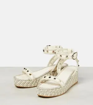 Valentino Garavani Rockstud Wedge Espadrilles - White