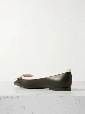 ROGER VIVIER Gommettine Ballet Flats - Black