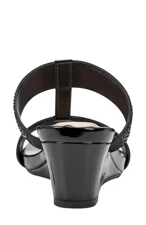 Bandolino Iluvit Wedge Sandal - Black
