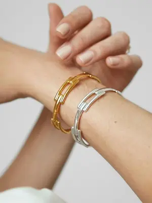 Monica Vinader Signature Link Bangle