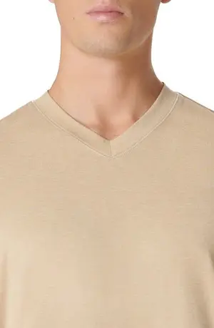 Bugatchi V-neck Performance T-shirt - Sand