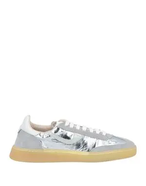 Moma Low-top Leather Sneakers
