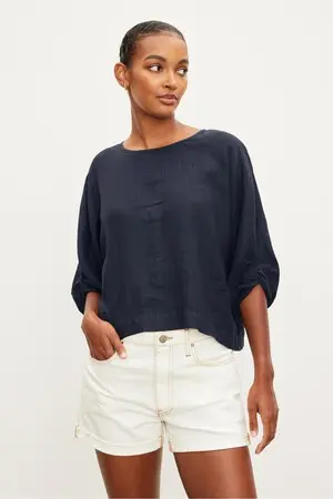 Velvet By Graham & Spencer Velvet By Graham & Spencer Cass Linen Top - Blue / Navy