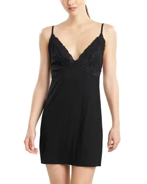 Natori Feathers Essentials Chemise Black