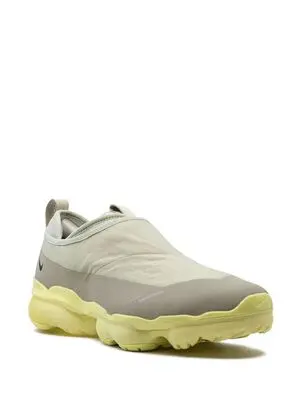 Nike Vapormax Moc Roam Sneakers