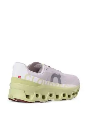 On Cloudmonster Sneakers - White