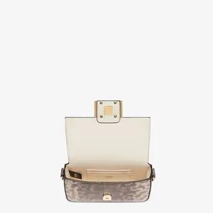 Fendi Baguette