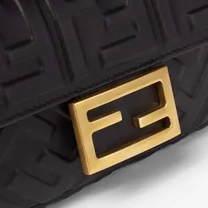 Fendi Baguette