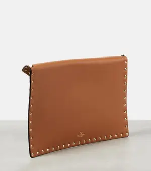 Valentino Garavani Rockstud Large Raffia Clutch