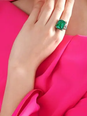 ANABELA CHAN 18kt Gold Vermeil Cinderella Gemstone Ring - Green