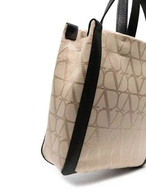 Valentino Garavani Vlogo Jacquard Tote Bag - Neutrals