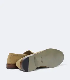 Manolo Blahnik Perry Suede Loafers - Beige