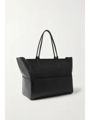 METIER Incognito 36 Leather Tote - Black