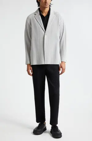 Issey Miyake Pleated Blazer - Light Gray