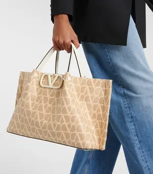 Valentino Garavani Vlogo Signature Toile Iconographe Tote Bag - Multicoloured