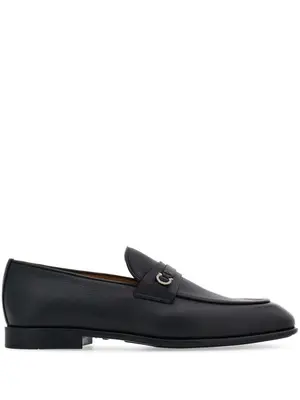 FERRAGAMO Gancini-plaque Leather Loafers - Black