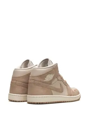 JORDAN Air 1 Mid Se Legend Sneakers - Neutrals