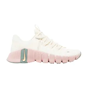 Nike Free Metcon Sneakers - Pink