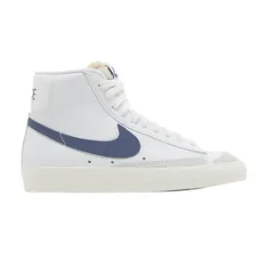 Women's Nike Mid Blazer 77