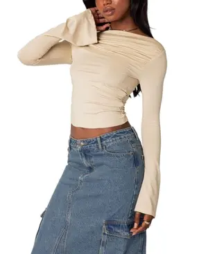EDIKTED Dana Gathered Top - Cream