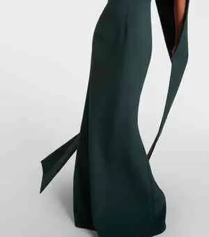 Safiyaa Caped Gown - Green