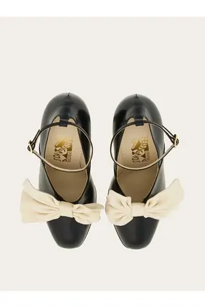 FERRAGAMO Bella 1928 Pumps