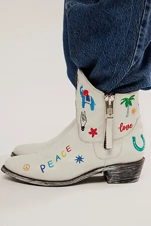 MEXICANA Scenic Route Embroidered Boots - White