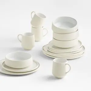 Crate & Barrel Tour Porcelain 16-piece Dinnerware Set - White