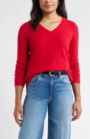Caslon Cashmere V-neck Sweater - Red Lychee