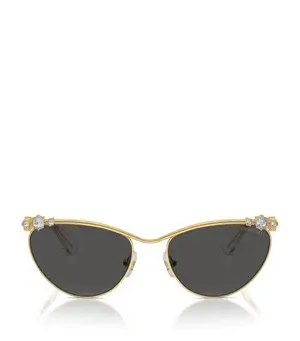 SWAROVSKI Sk7017 Sunglasses With Embellished Metal Frames - Gold