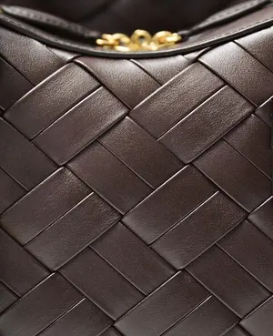 Stella McCartney Stella McCartney Ryder Shoulder Bag Chocolate