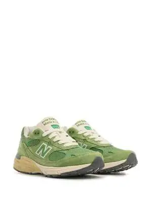 NEW BALANCE Logo Patch Panelled Sneakers - Green