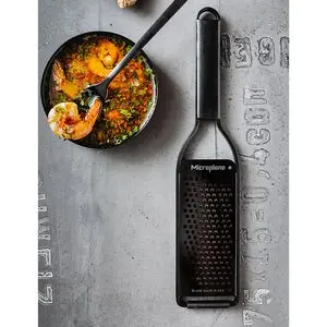 MICROPLANE Black Sheep Coarse Stainless-steel Grater