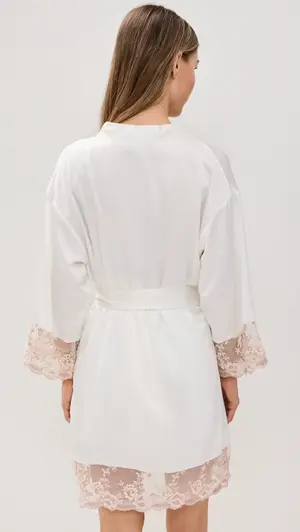 Flora Nikrooz Rosa Charmeuse Kimono - Ivory