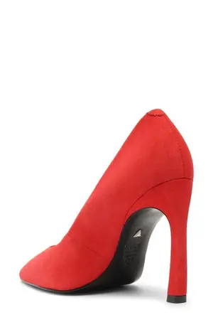Schutz Lou Curve Pointed Toe Pump