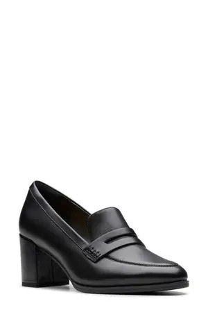 Clarks Freva 55 Edge Penny Loafer Pump