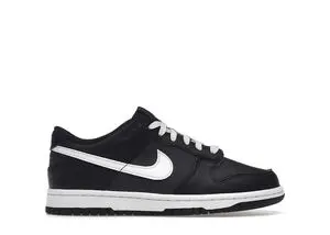 Nike Dunk Low Sneakers