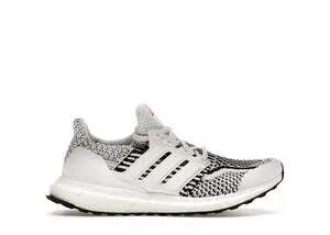 Adidas Ultraboost 5.0 Dna Primeblue Sneakers - Cloud White/core Black