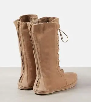 THE ROW Tyler Suede Boots - Beige