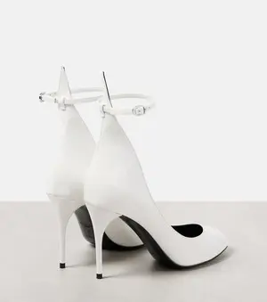 Alaïa Décolleté 90 Patent Leather Pumps - White